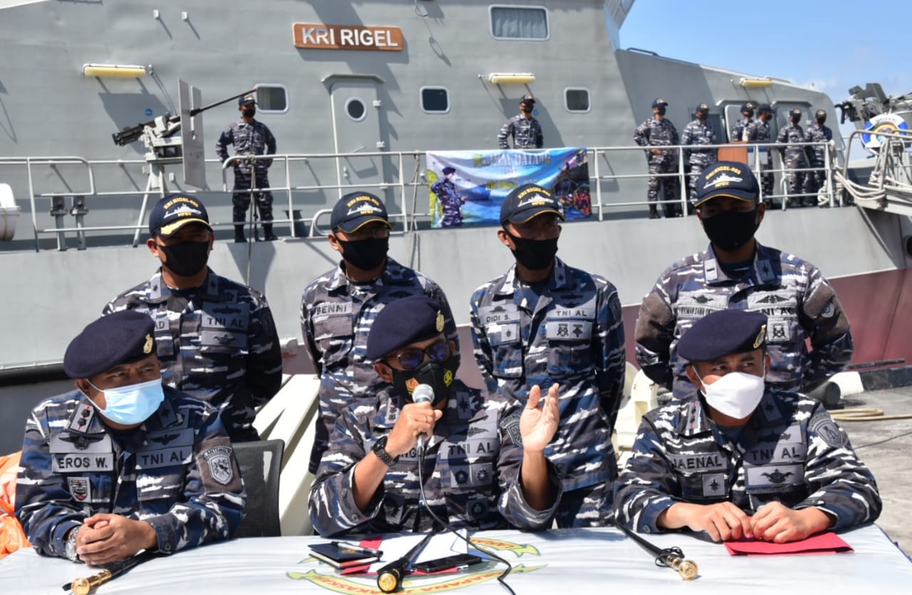 TNI Angkatan Laut Temukan Titik Lokasi Tenggelamnya Kapal Beserta Isi ...